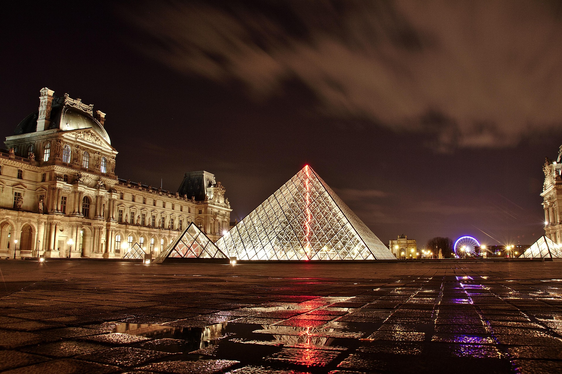 How to Visit the Louvre Without Crowds in 2026 | Expert Guide